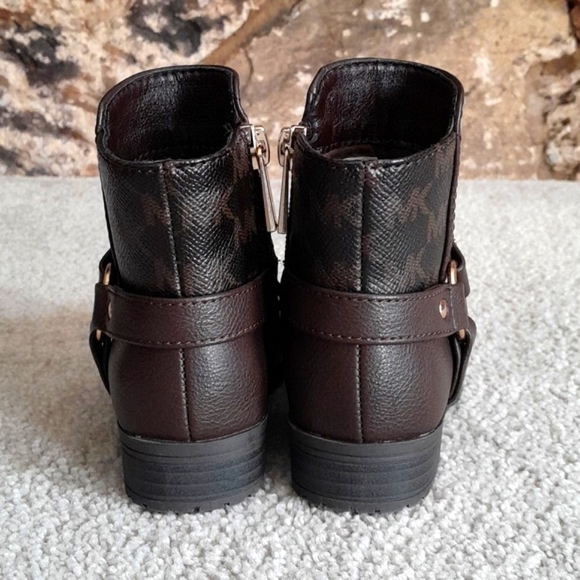 Michael Kors | Shoes | Michael Kors Toddler Girl Boots S 7c Cbrown ...